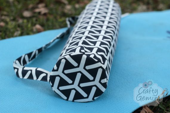 DIY Yoga Mat Bag- Video Tutorial - Crafty Gemini