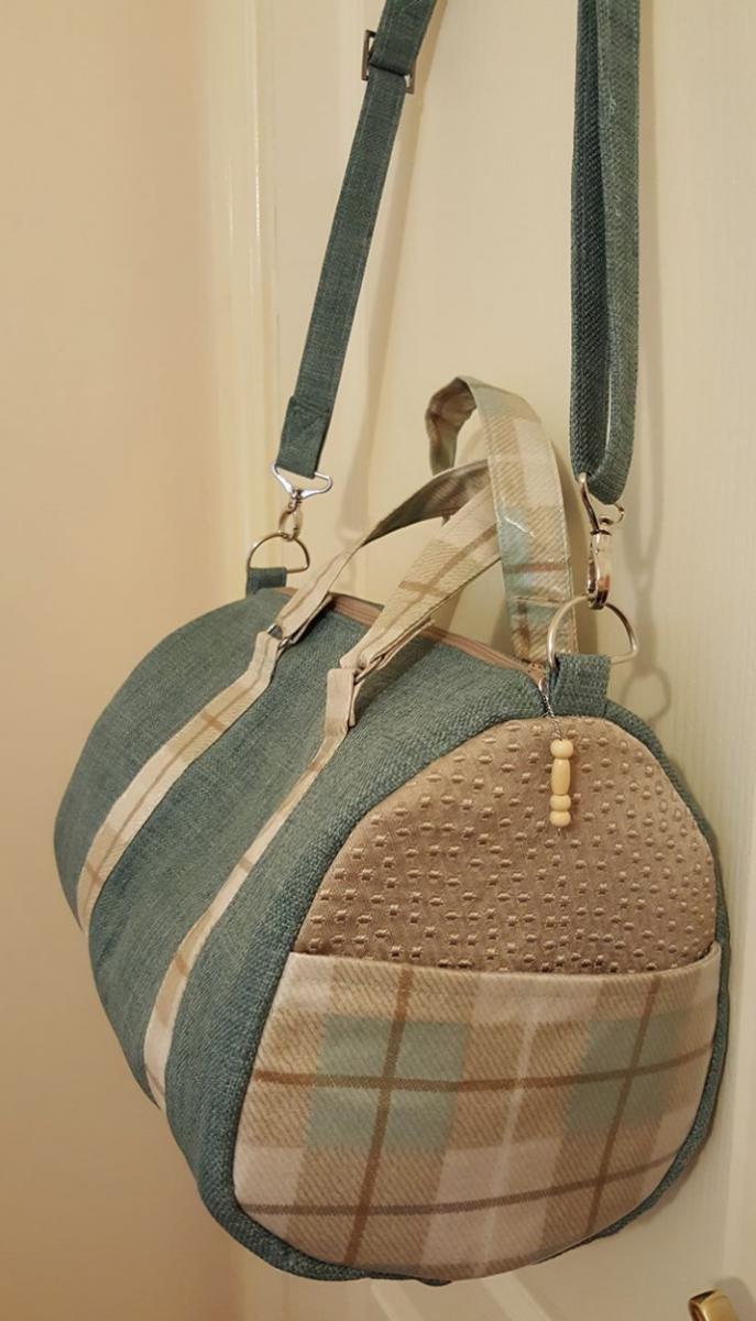 Reina Barrel Bag Online Class & PDF Pattern - Crafty Gemini