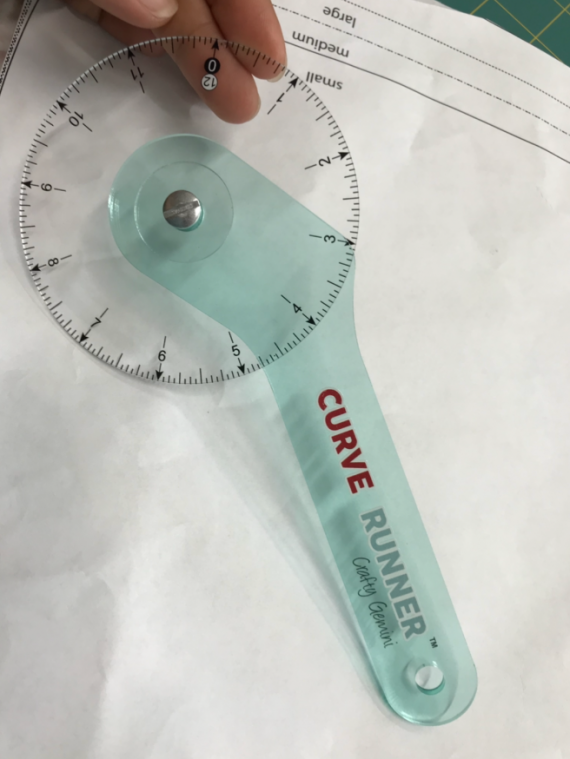 Curve Runner- Crafty Gemini Edition Rolling Ruler - Crafty Gemini
