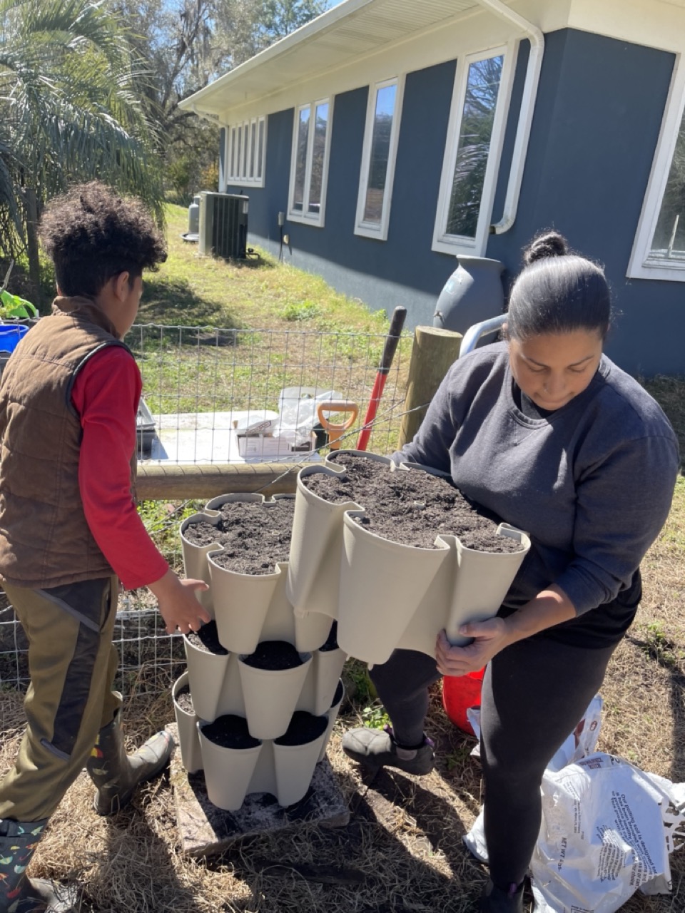 greenstalk garden stack - Crafty Gemini